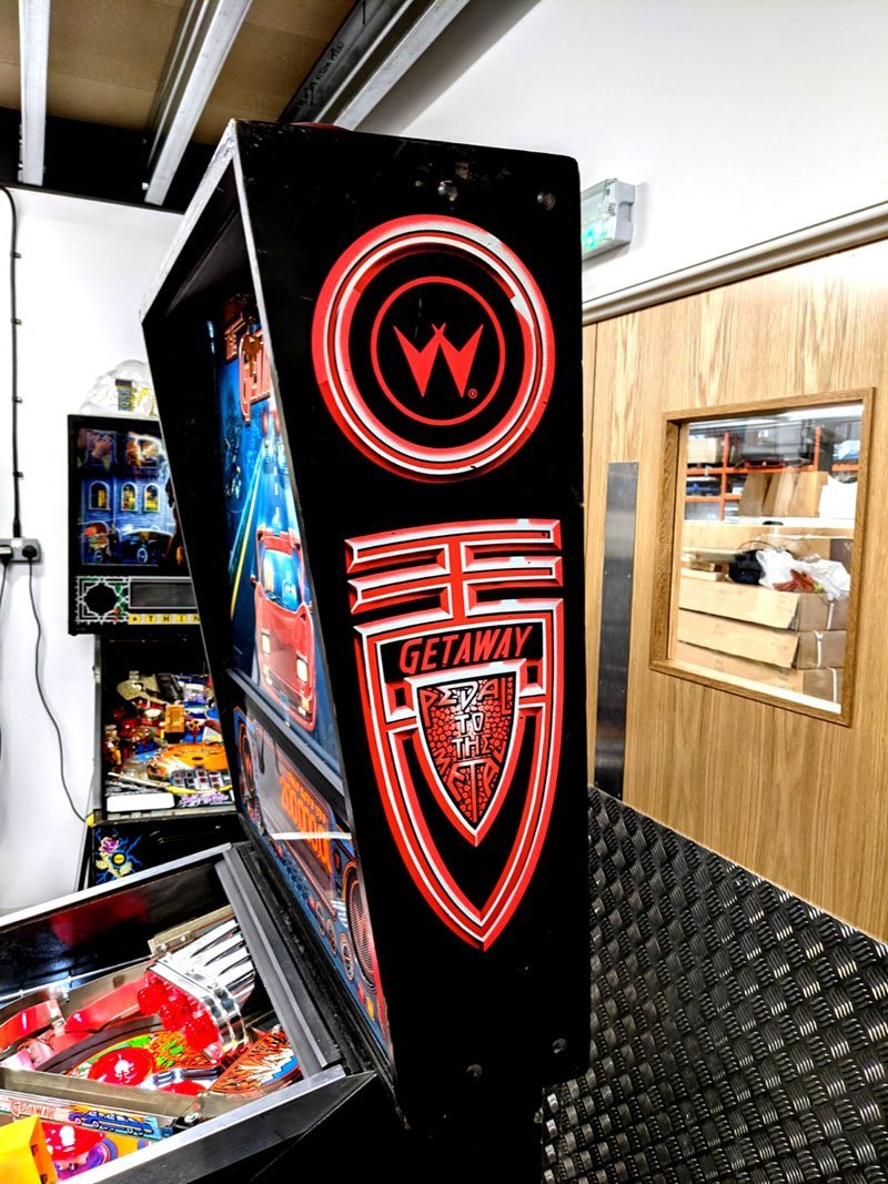 Buy The Getaway High Speed Pinball Machine - Premium Pinballs